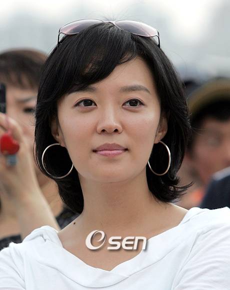 [사진]조정웅 감독의 연인 안연홍, '꼭 우승하세요'