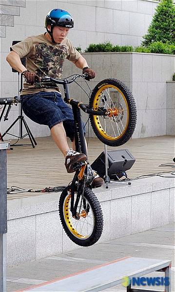 익스트림 자전거 묘기