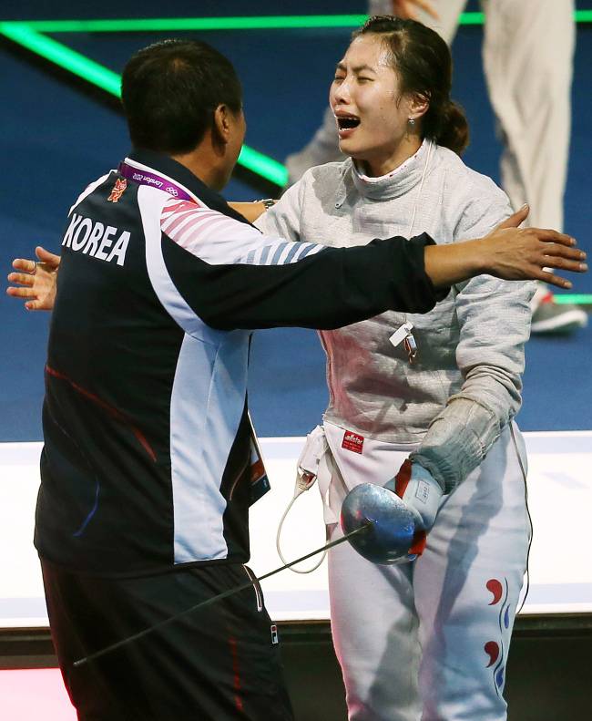 Kim rises from underdog to champ