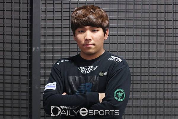 스타리그 시즌1 Skt 박령우 팀킬 징크스 털어내고 싶다
