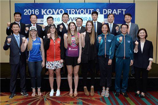 여자배구 트라이아웃 완료..KGC, 1순위로 미들본 지명