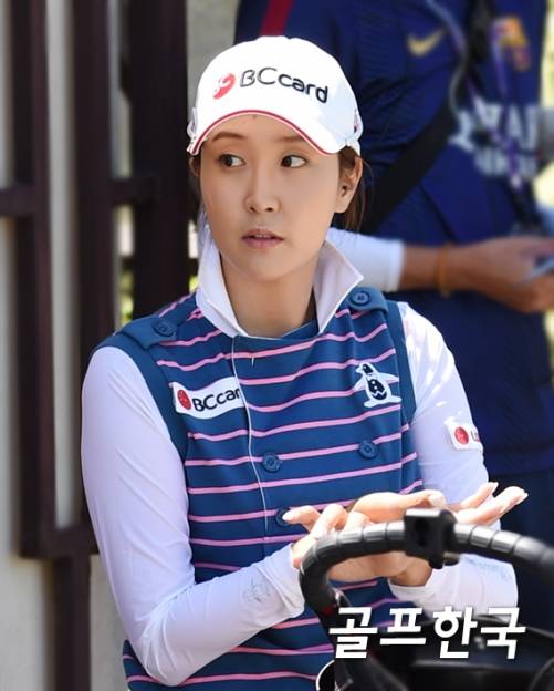 일본女골프 미녀골퍼 정재은 1년만에 설욕전 나서