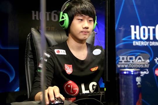 [핫식스 롤챔스]LG-IM 2팀, 그림 같은 '충격파'로 눈물의 1승(1-1세트)