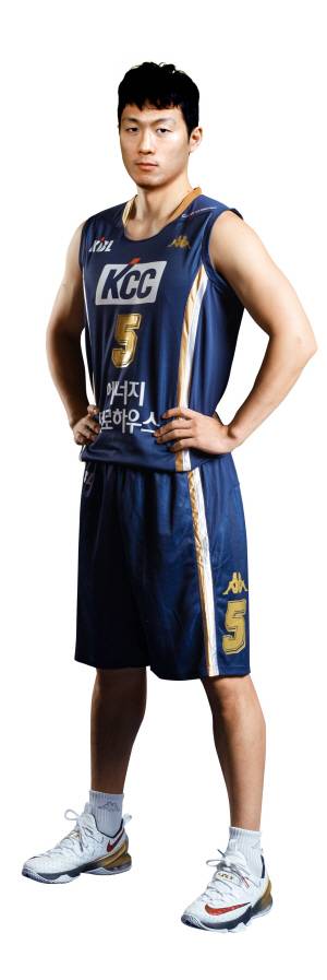 KGC인삼공사 "2연패 도전".. KCC, 주전라인 '탄탄'