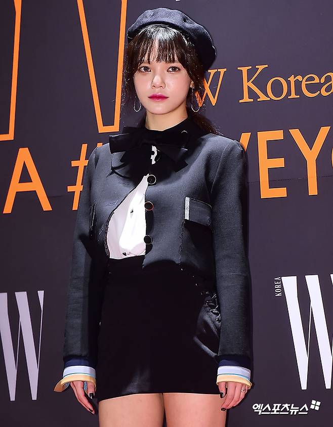 [엑's HD] AOA 지민 '왼손에 우정링 착용하고~'