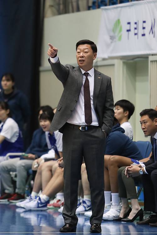 벤치명암 2연승 안덕수 감독 연패 후 연승이라 더 의미 있다