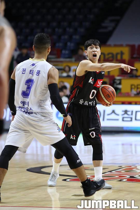 [JB프리뷰] '트레이드 이후 첫 만남' KGC-KT 과제, 연패 탈출