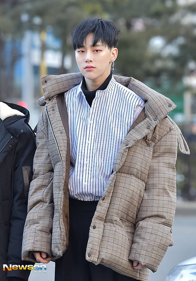 [포토엔HD] JBJ 권현빈 '눈빛이 살아있네'