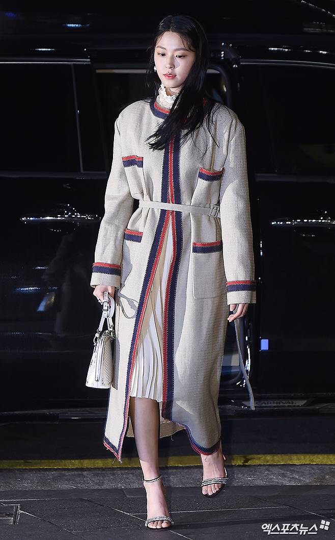 [엑's HD] AOA 설현 '청담동 밝히는 여신 미모'