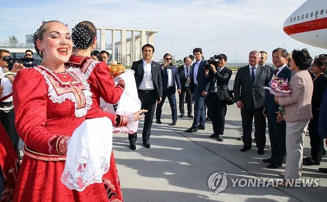 문 대통령 태극전사 응원위해 로스토프나도누 도착