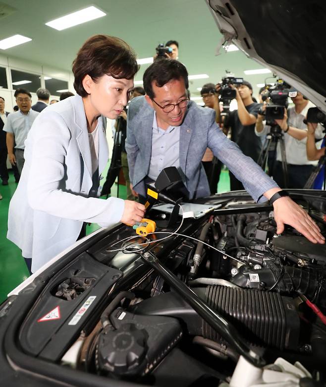 김현미 장관 Bmw 화재원인 연내 조사 완료