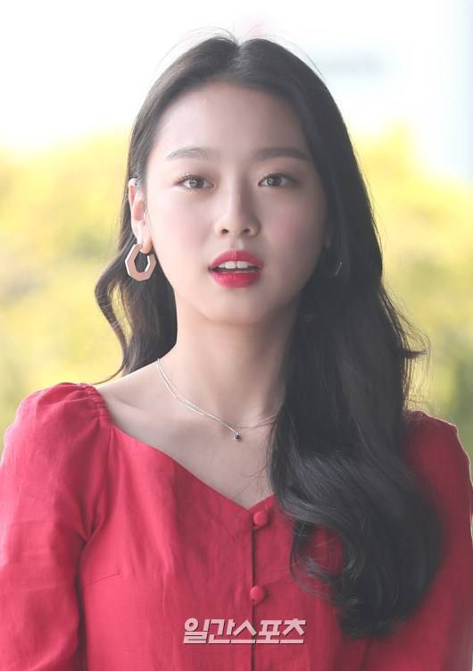 화보 이수민 논란 후 첫 외출
