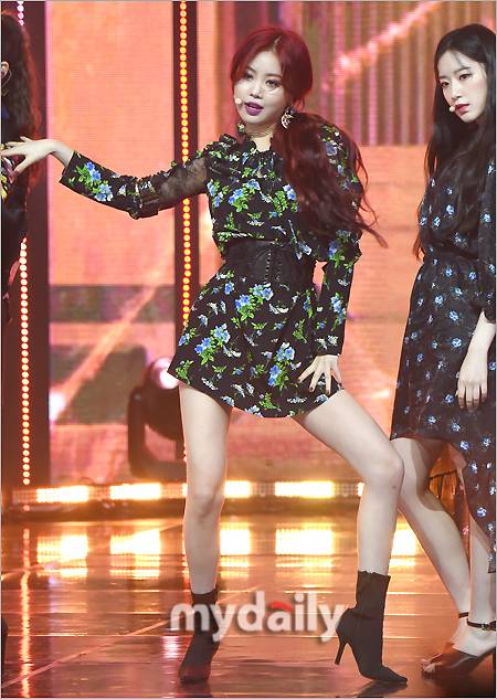 Md포토 여자아이들 수진 멤버들 기죽이는 극세사 몸매