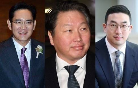 [Newsmaker] Three chaebol chiefs join Moon's Pyongyang trip