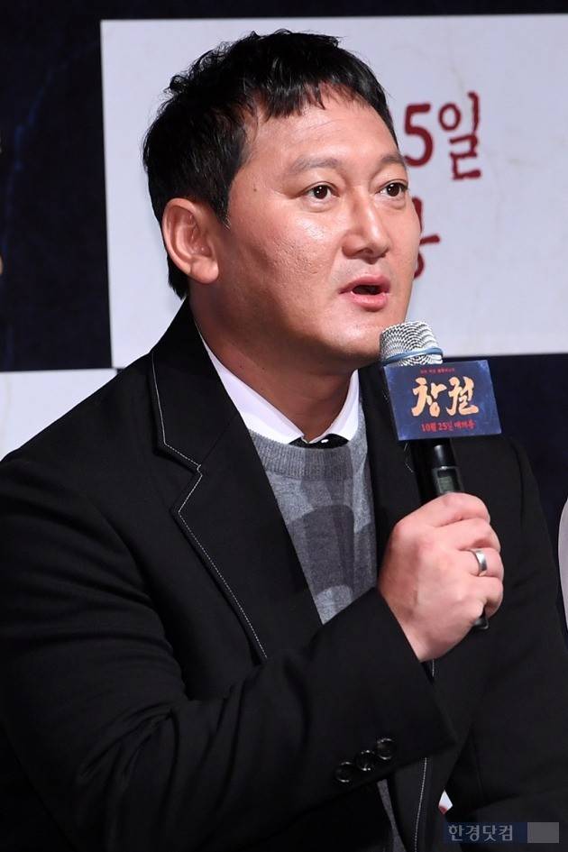 창궐 정만식 조우진·조달환·김의성과 외모 대결우리끼린 박빙