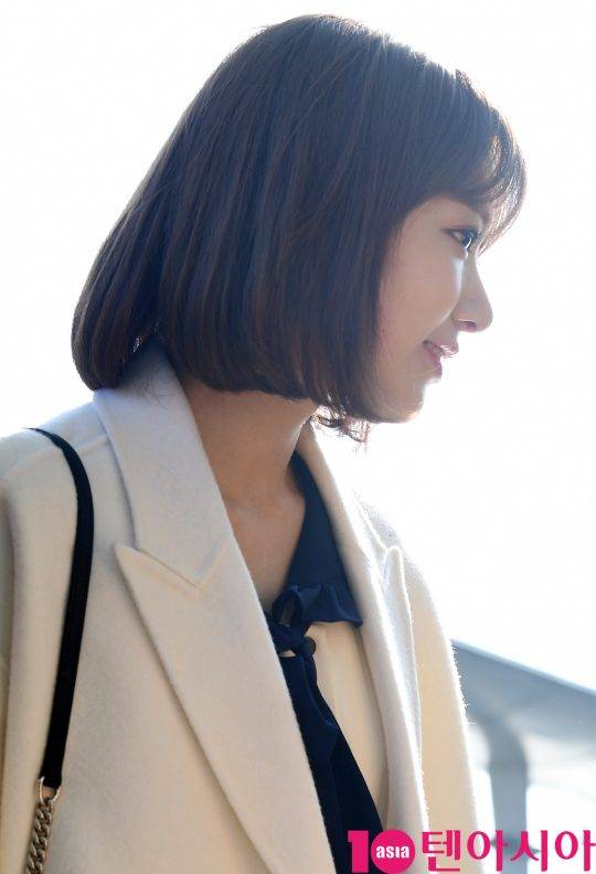 Ten Photo 아이즈원 미야와키 사쿠라 아침햇살 같은 그녀