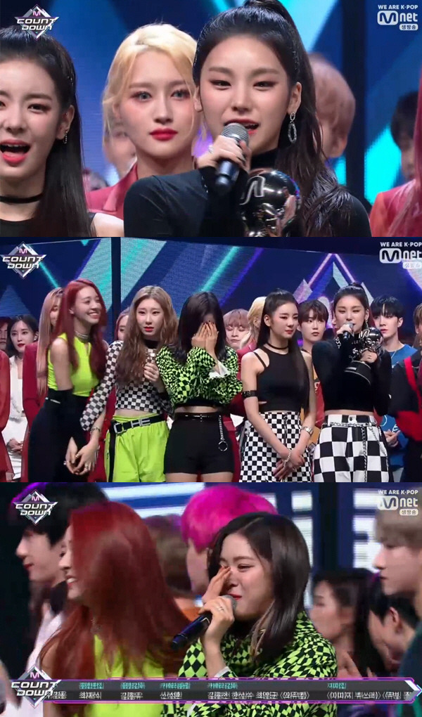 [종합]'엠카' ITZY, 데뷔 2주 만에 1위 '눈물'..윤지성 솔로 데뷔·몬스타엑스·SF9 컴백