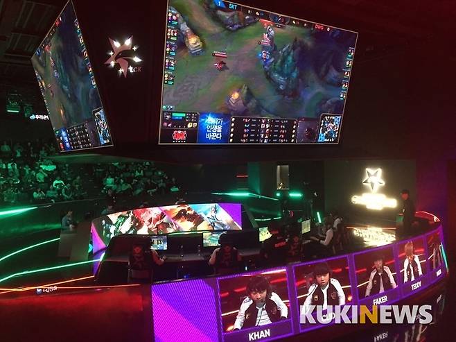 롤챔스 플레임의 한판 역전 담원 Skt 상대로 21 역전승