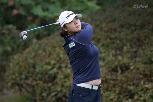이민영, JLPGA 마도구치 레이디스 제패..1년 2개월 만에 우승