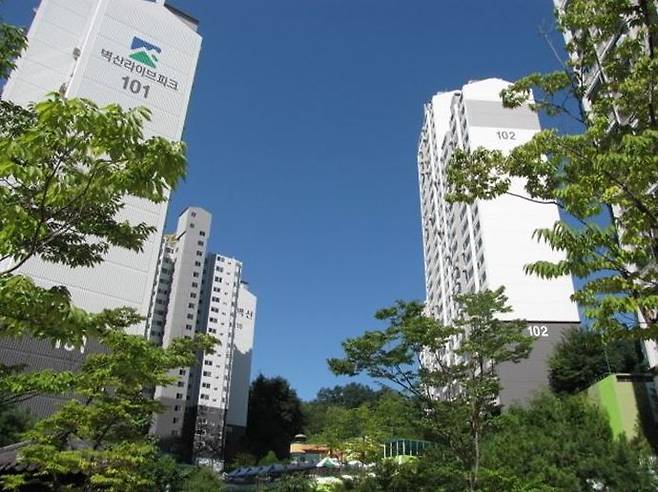 북한산 숲세권 단지로 인기↑미아동 벽산라이브파크 문의 꾸준해