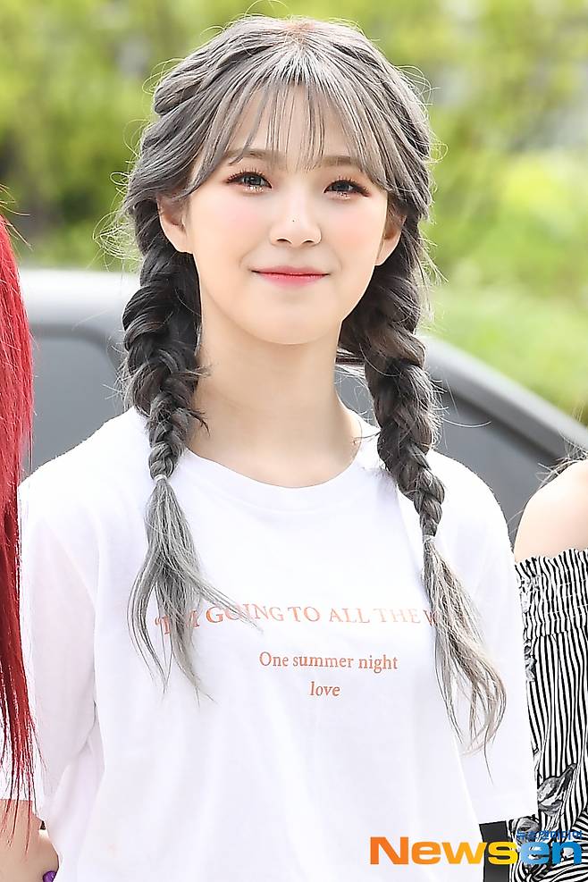 프로미스나인 백지헌 사랑스러운 눈맞춤 포토엔hd