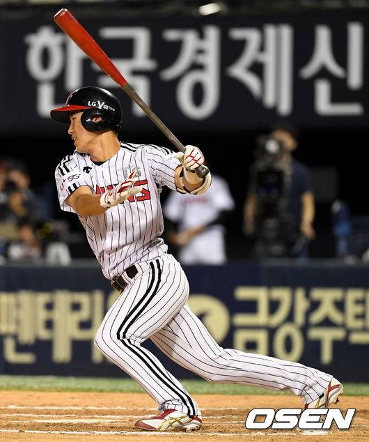 역전타점 만들어내는 LG 구본혁 [사진]