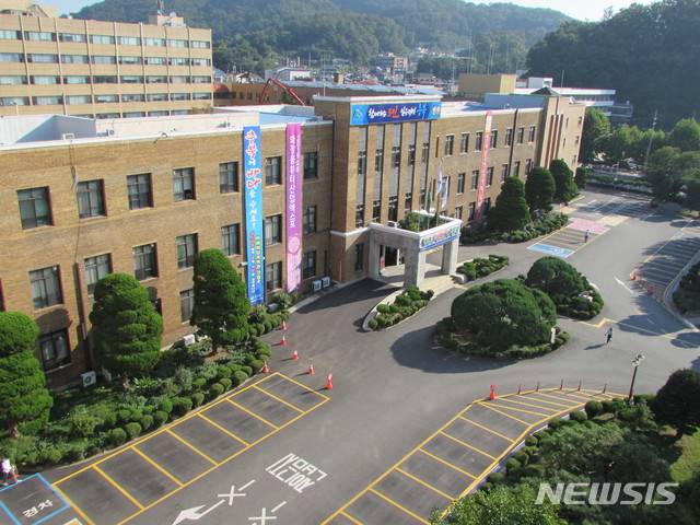 충북 관공서 장애인 주차면 5 행정복지센터 5곳은 제로