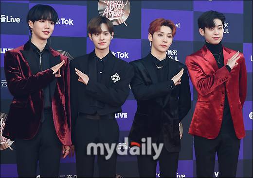 에이비식스(AB6IX), 4명이지만 꽉 찬 무대 기대해주세요 [MD동영상]