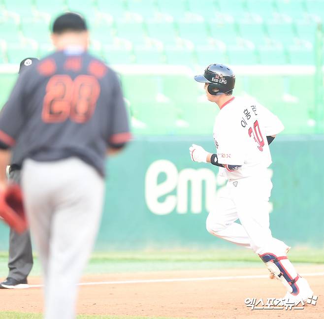 이흥련 장시환 상대로 홈런 포토