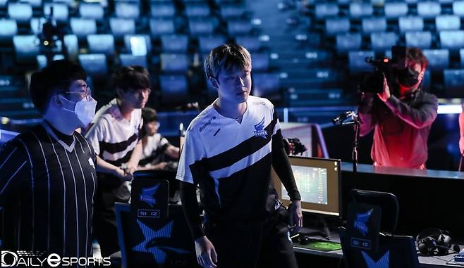 포토 미스틱 진성준 Lck 서머 개막 펜타킬