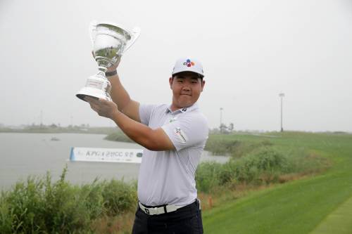 무서운 10대 김주형, 마침내 KPGA 코리안투어 정상에 서다