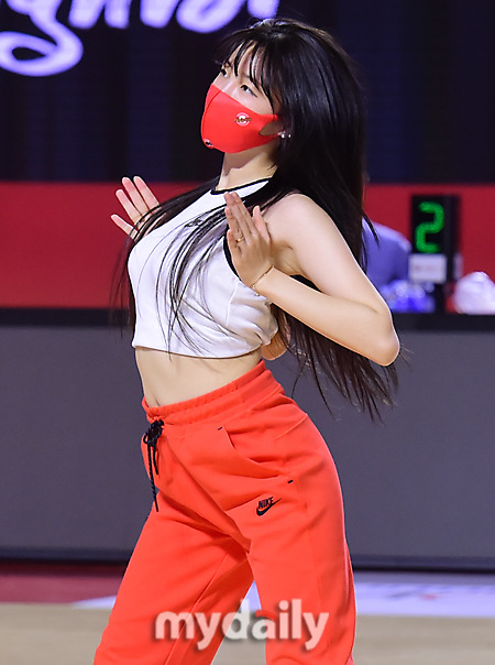 한데 모인 박기량·안지현 우열 가릴 수 없는 여신 조합 Md화보