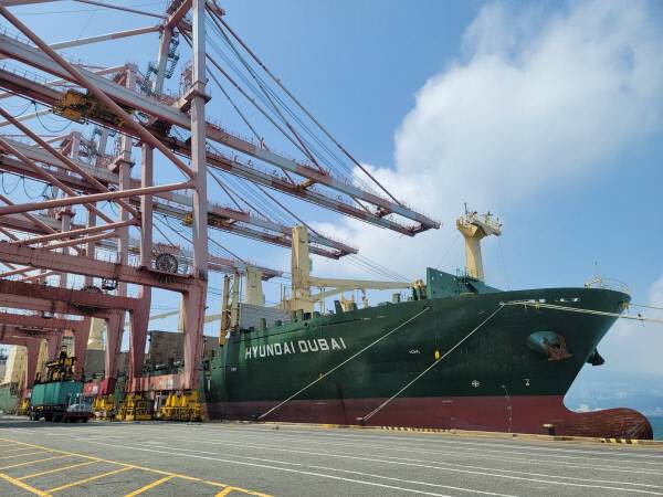 HMM, 미국행 임시선박 투입.. 5월에만 다섯 번째