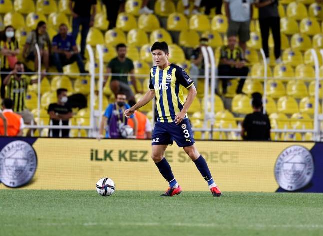 [오피셜] 손흥민-김민재 맞대결 불발..토트넘, UECL 16강 PO 진출 시 라피드 빈과 격돌