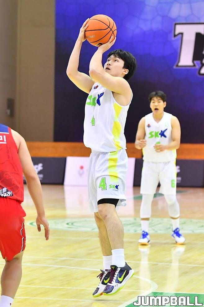 3점슛 15방 쾅쾅 성균관대 접전 끝에 단국대 꺾고 2연승