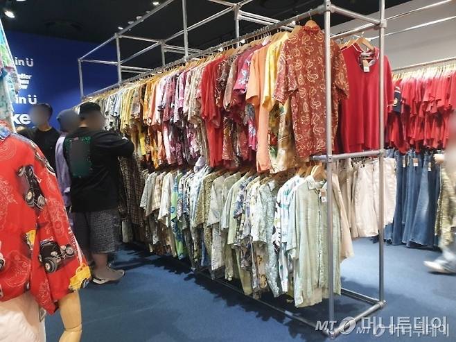 남이 입었던 옷도 Ok 백화점서 팔린 중고의류2030 몰려왔다