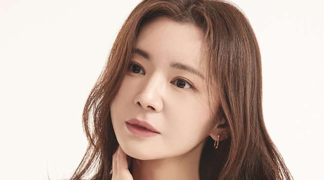 예쁜 어린이 선발대회에서 1등 차지했던 소녀의 현재 뉴스에이드