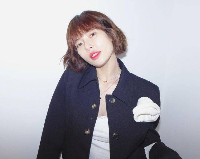 "PSY and Breakup Changes in Heart"... Hyuna , Long Hair Spot Short hair ...