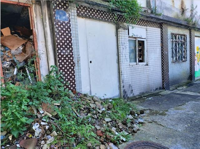 르포 집에 지네 벌레가 매주 나와 빈집 공포에 떠는 주민들