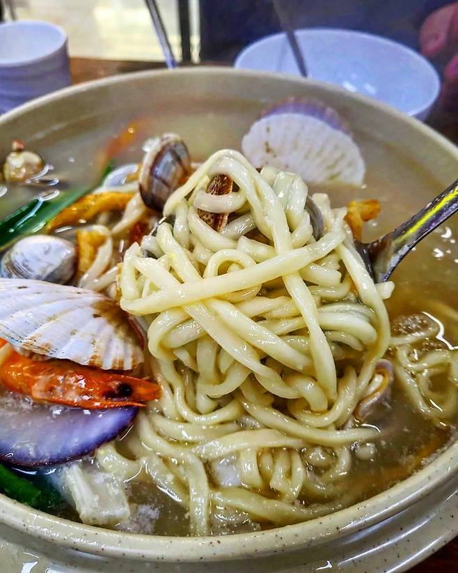 해물 때려박은 전국 칼국수 맛집 Best 5 식신