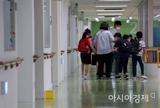 단독 복지선진국2030 ③발달장애 7년간 25 늘어전체 장애인 증가율 4배