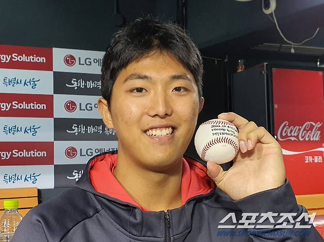 정신 못차리고 던지다가 10년만에 탄생한 10승 투수의 비결 위기때 152km가 찍혔다 잠실 인터뷰