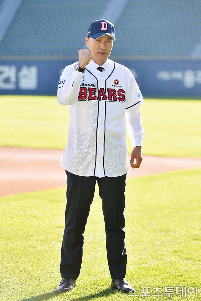 St포토 이승엽 감독 두산 베어스 파이팅