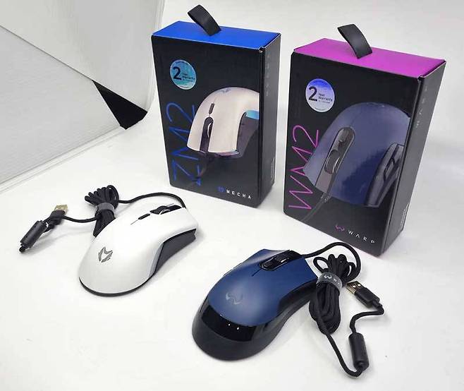 [리뷰] 기대 이상의 진화, 마이크로닉스 메카 ZM2, 워프 WM2 게이밍 마우스