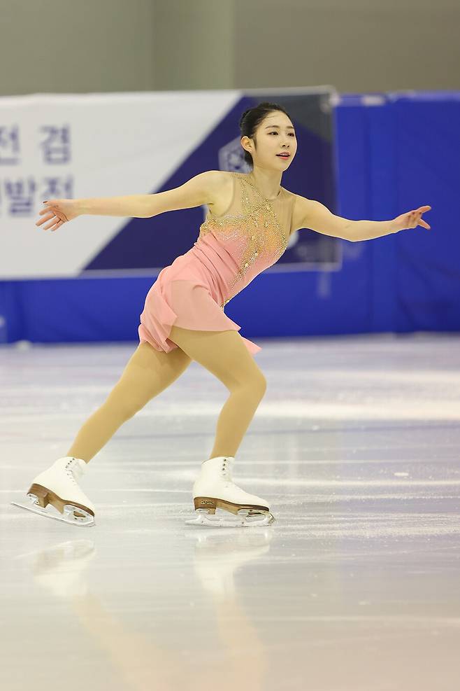 더쿠 돌아온 평창 피겨 요정 최다빈 Isu 챌린저 쇼트 3위