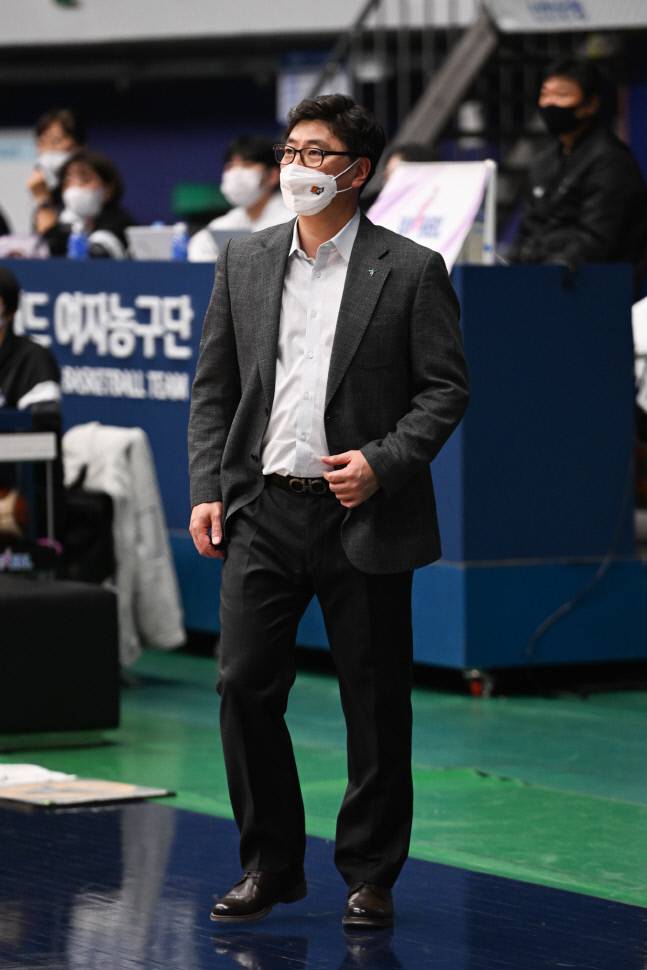 패장 김도완 감독 신지현 검진 받아봐야다른 선수들에게는 기회 Ss 인터뷰