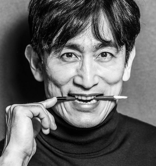 운동하면서도 예일대 강좌 본다또 이 악문 작가 차인표 권혁재의 사람사진