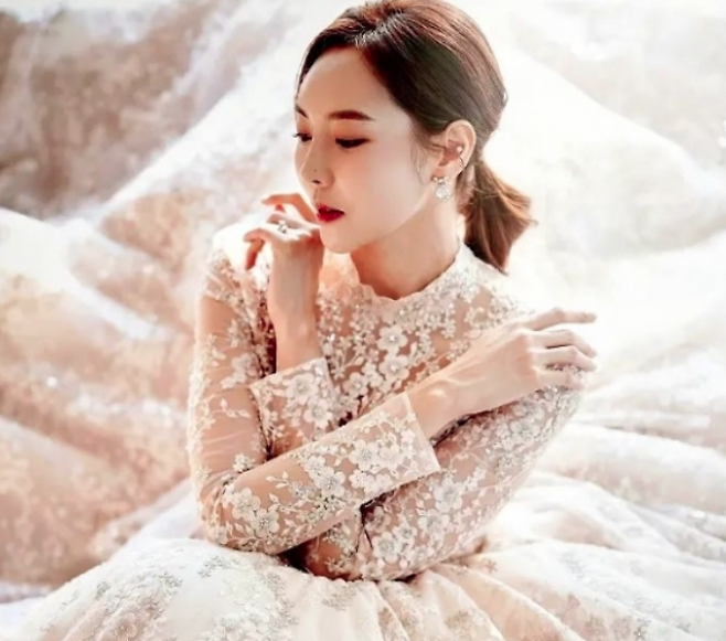 39살에 1살 연하와 결혼♥한 여배우임신 소식후 만삭근황 어썸클