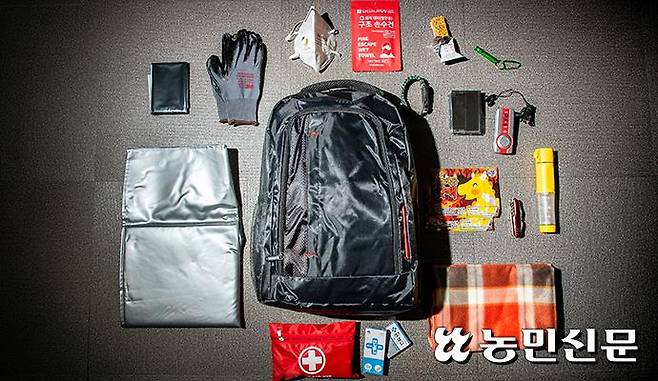 재난가방 싸는 꿀팁 1인 1가방 원칙라면 ‘x 초콜릿 ‘o