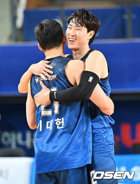 가스공사 Db 상대 77 72 승리 창단 이후 전승 지켜